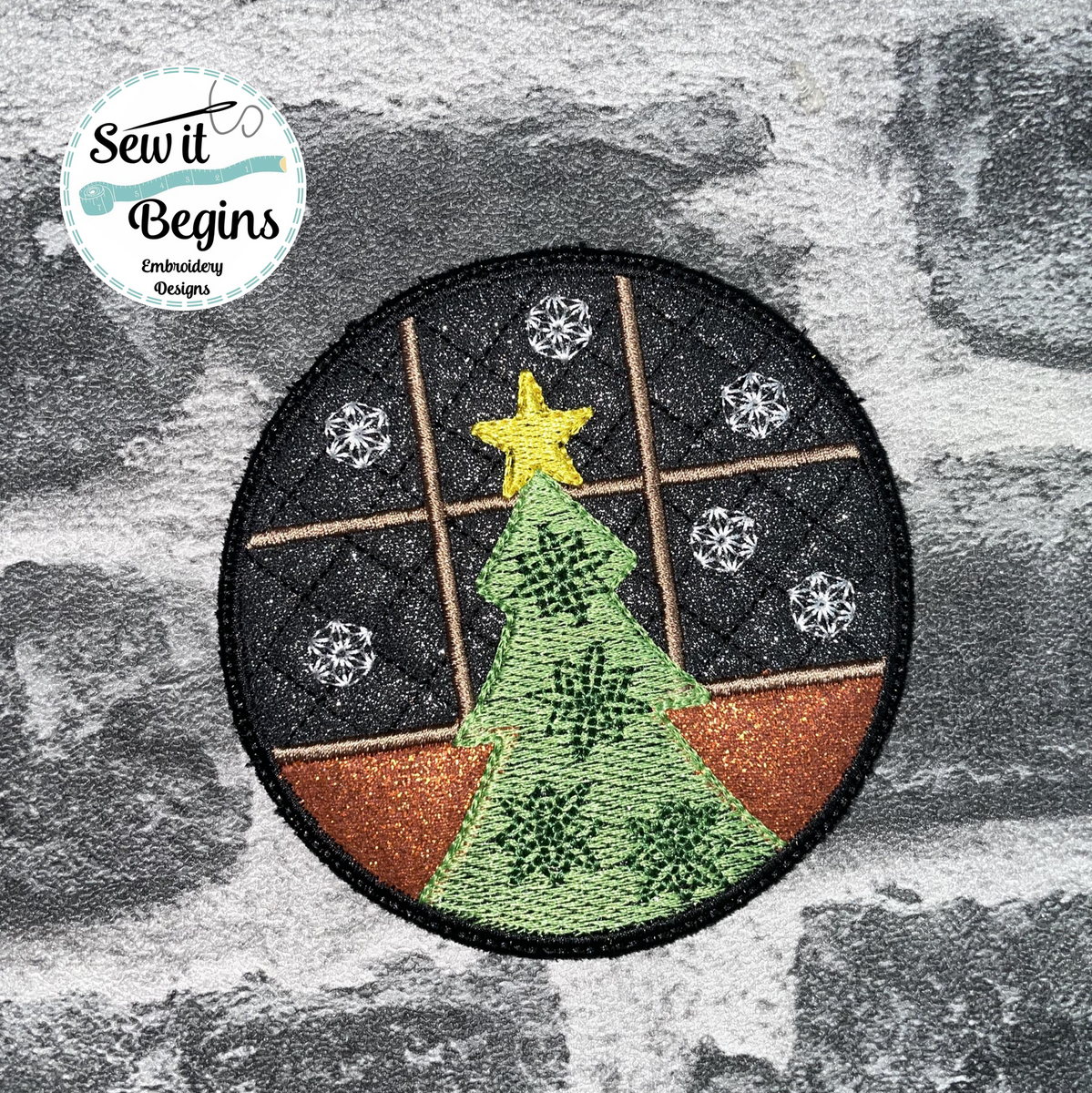 Merry Christmas 4x4 Circle Coaster with Christmas Tree and Window - Di ...